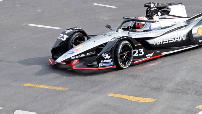 Live: Formula E